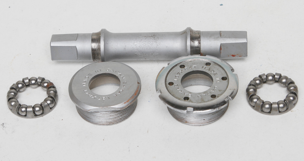 Bottom Bracket - No Lock Ring? : r/bikewrench